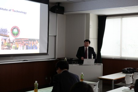 GUOLAB-Beijing Institute of Technology,China Professor Yulin Deng によって特別講義が行われました